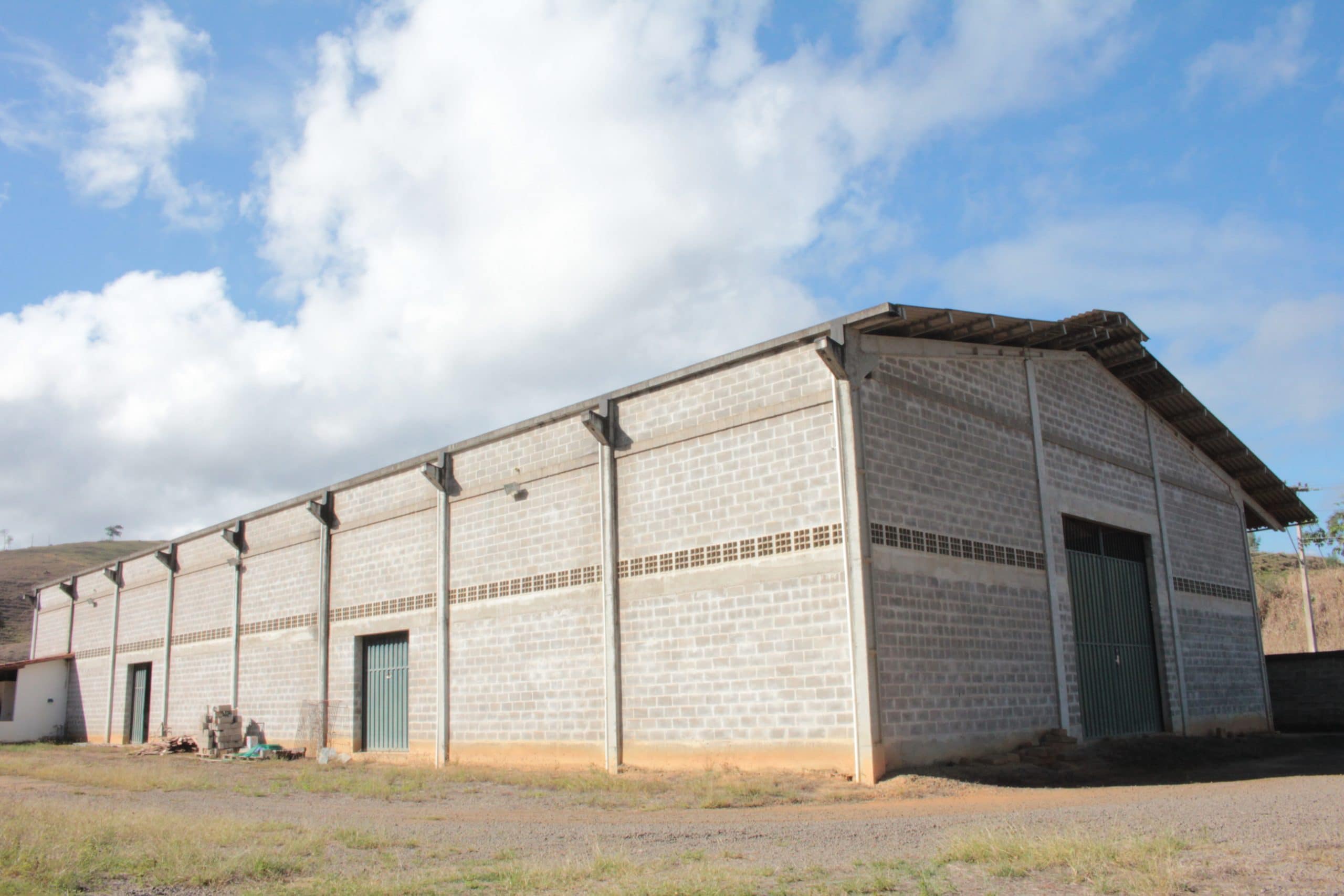AGROZAN-1500M2-COLATINA – Incolajes